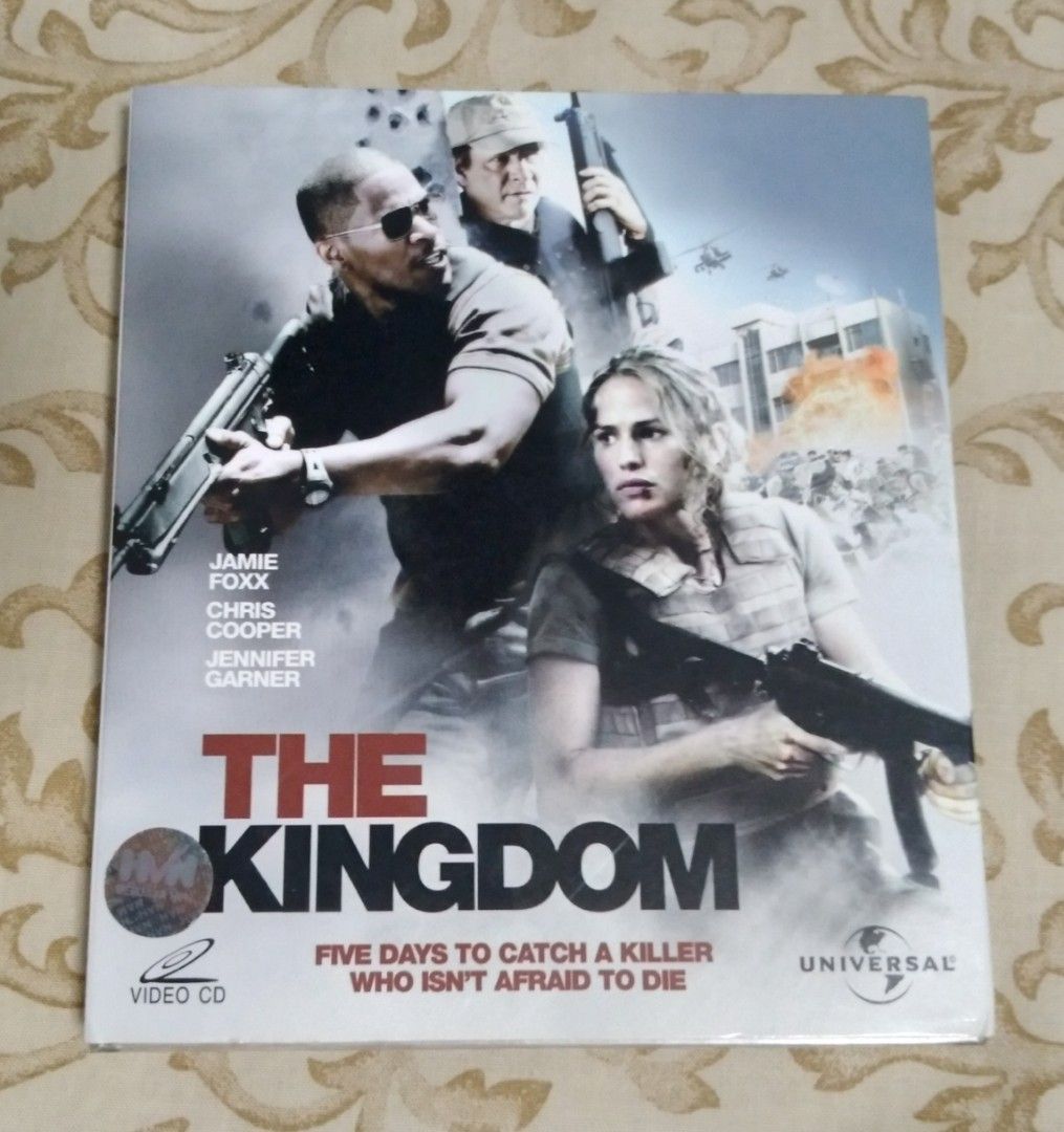 English vcd movie, Hobbies & Toys, Music & Media, CDs & DVDs on Carousell