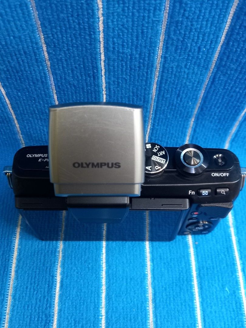 EPL7 body olympus, Photography, Cameras on Carousell