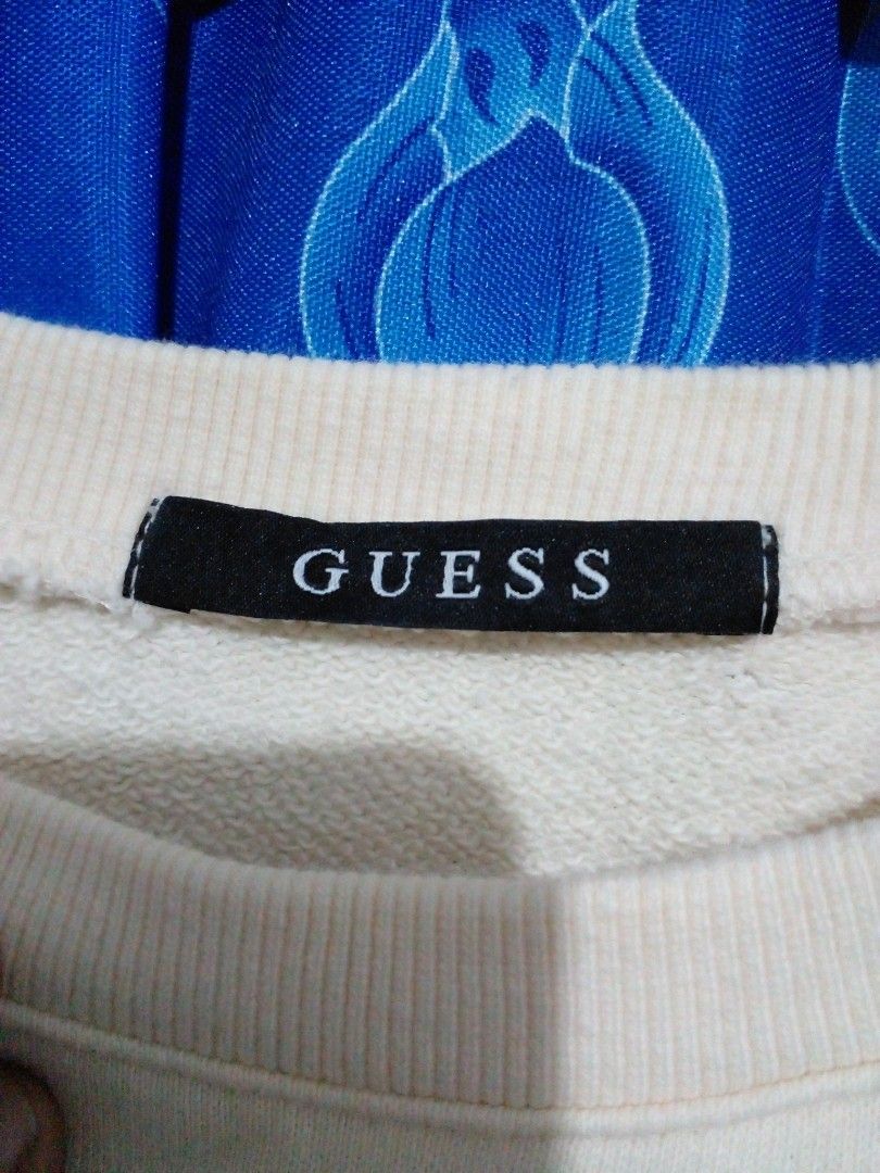 Guess 1981 LA embroidery script logo milky color, Men's Fashion, Coats ...