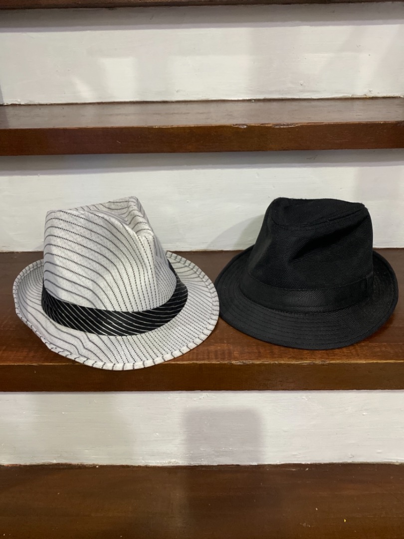 Hat bundle on Carousell