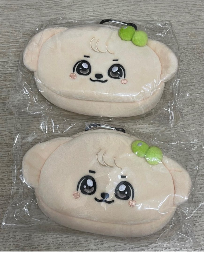 出全新IVE MINIVE ganganji yujin pouch 無卡, 興趣及遊戲, 收藏品及紀念品, 韓流 - Carousell