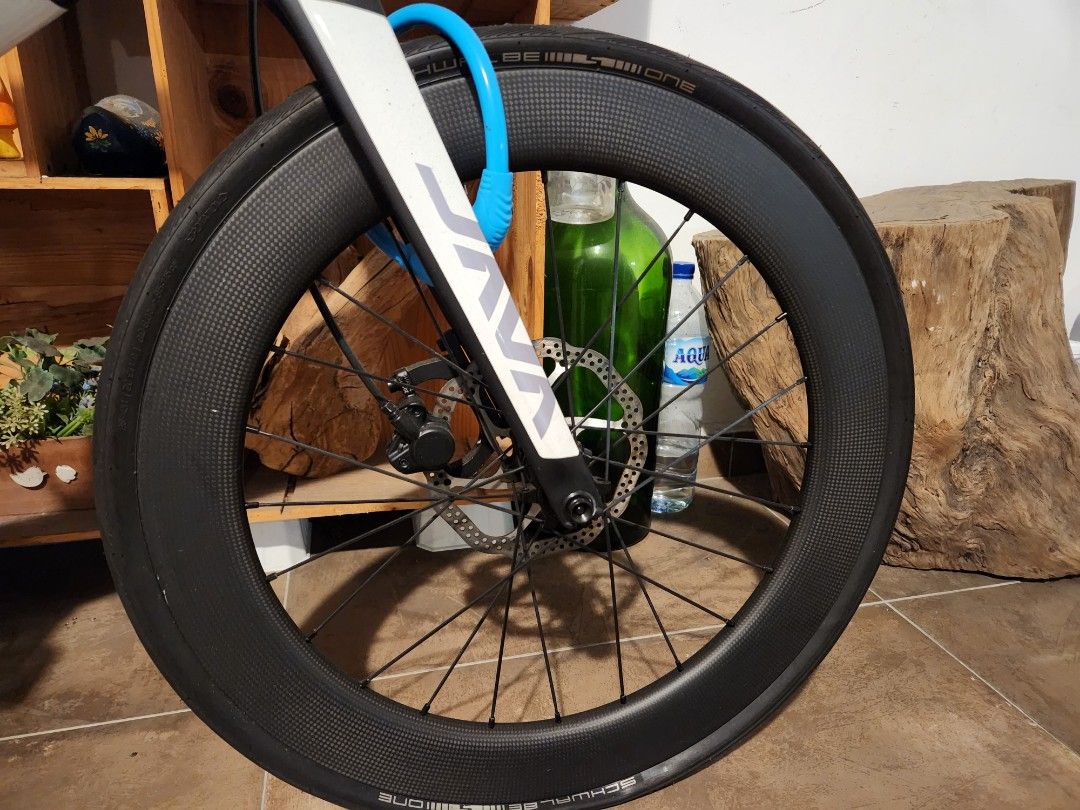 Lightly Used Java Mini Velo Carbon Frame and Wheels 8.3Kg, Sports ...
