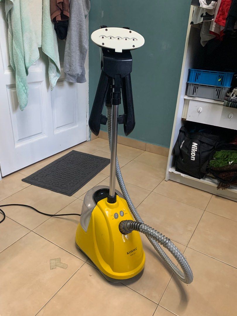 Konwa Standing Steam Iron, TV & Home Appliances, Irons & Steamers on ...