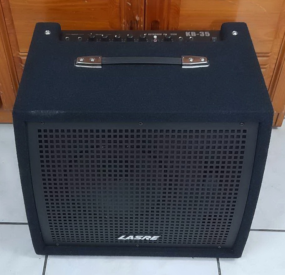 近全新LASRE KB-35音箱‧BASS電貝斯吉他、電子鼓、電子琴, 書籍、休閒與玩具, 樂器、音樂相關, 樂器在旋轉拍賣