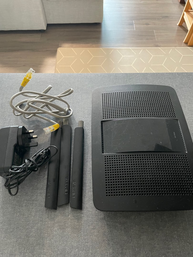 Linksys EA7500 v2, Computers & Tech, Office & Business Technology on Carousell