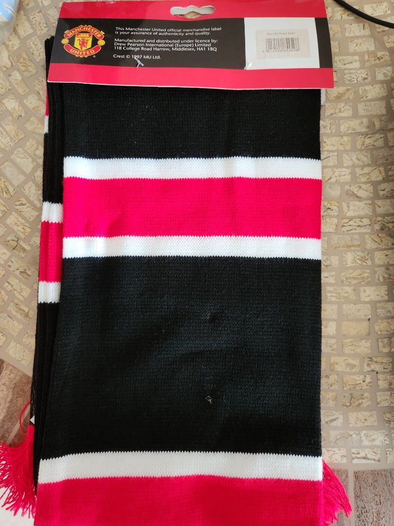 Manchester United Scarf, Sports Equipment, Other Sports Equipment and ...