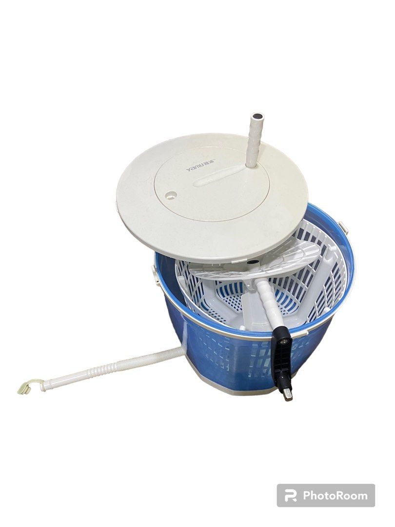 Manual clothes dryer, Furniture & Home Living, Home Improvement ...