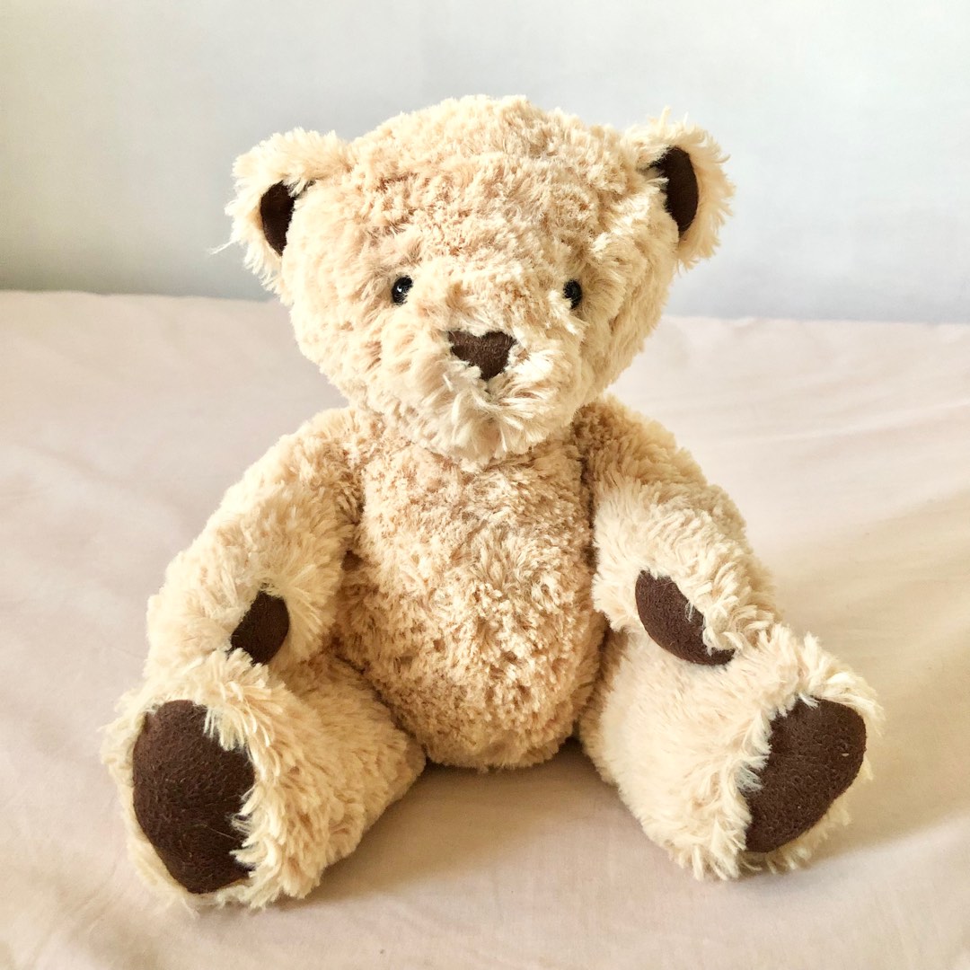 Medium Jellycat bashful honey bear on Carousell