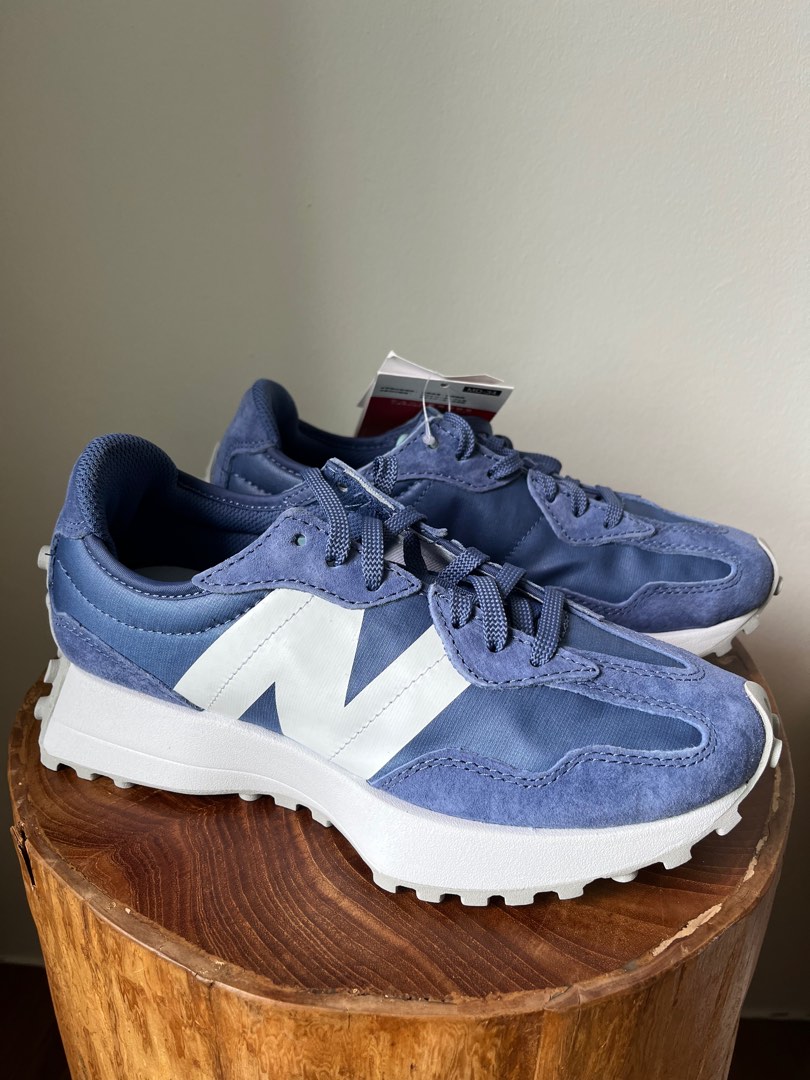 New Balance 327 Sz 35/36, Women's Fashion, Footwear, Sneakers on Carousell