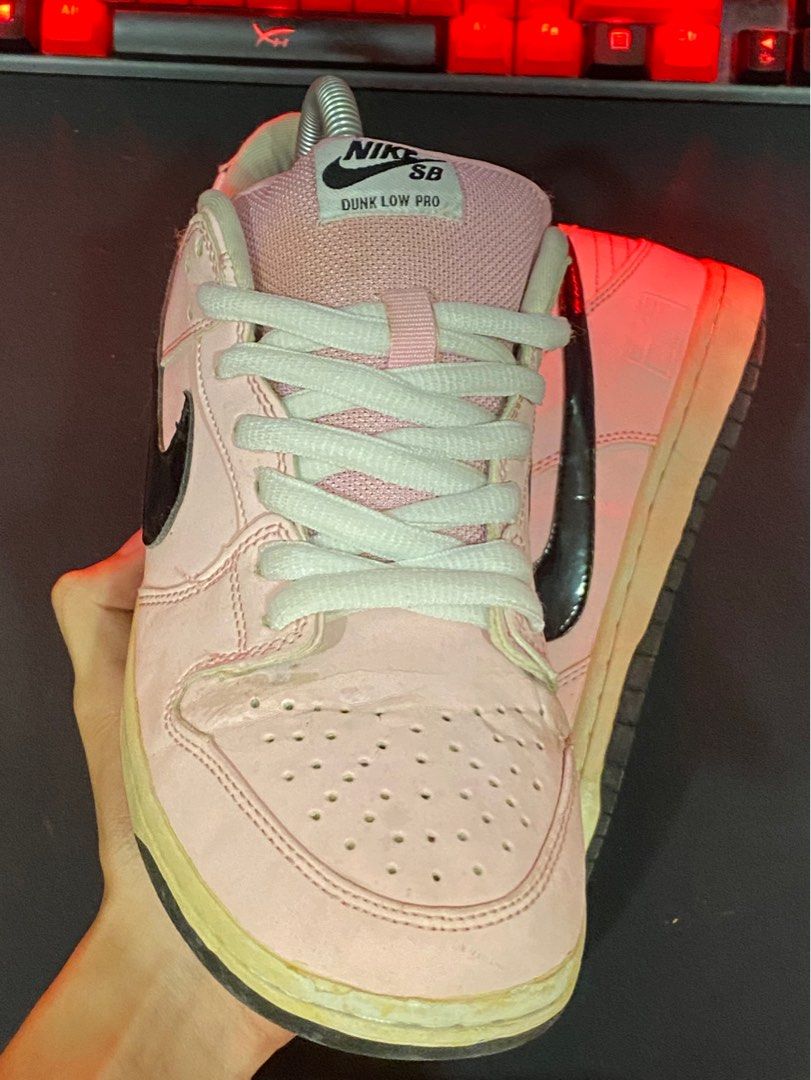 Nike SB Dunk Low Pink Box, Men's Fashion, Footwear, Sneakers on Carousell