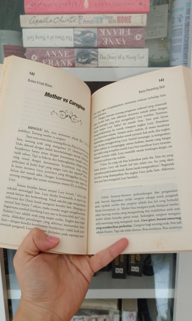 ORIGINAL Bukan Emak Biasa Fitri Ariyanti Abidin, Buku & Alat Tulis, Buku di Carousell