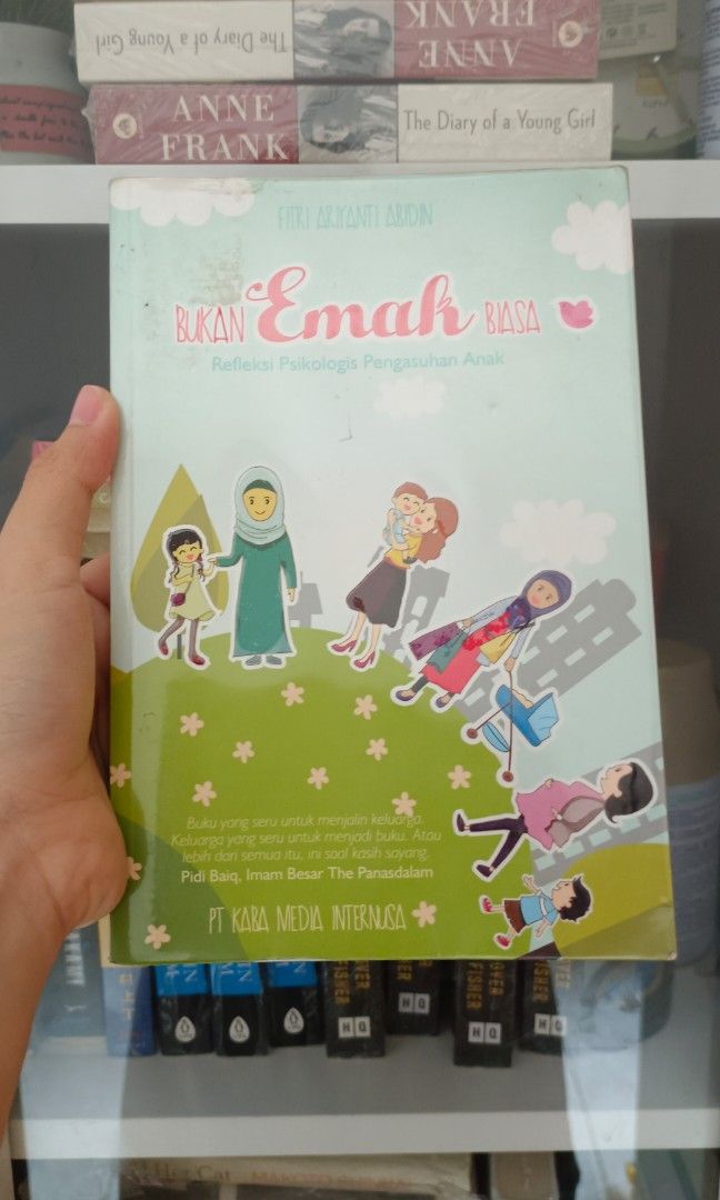 ORIGINAL Bukan Emak Biasa Fitri Ariyanti Abidin, Buku & Alat Tulis, Buku di Carousell