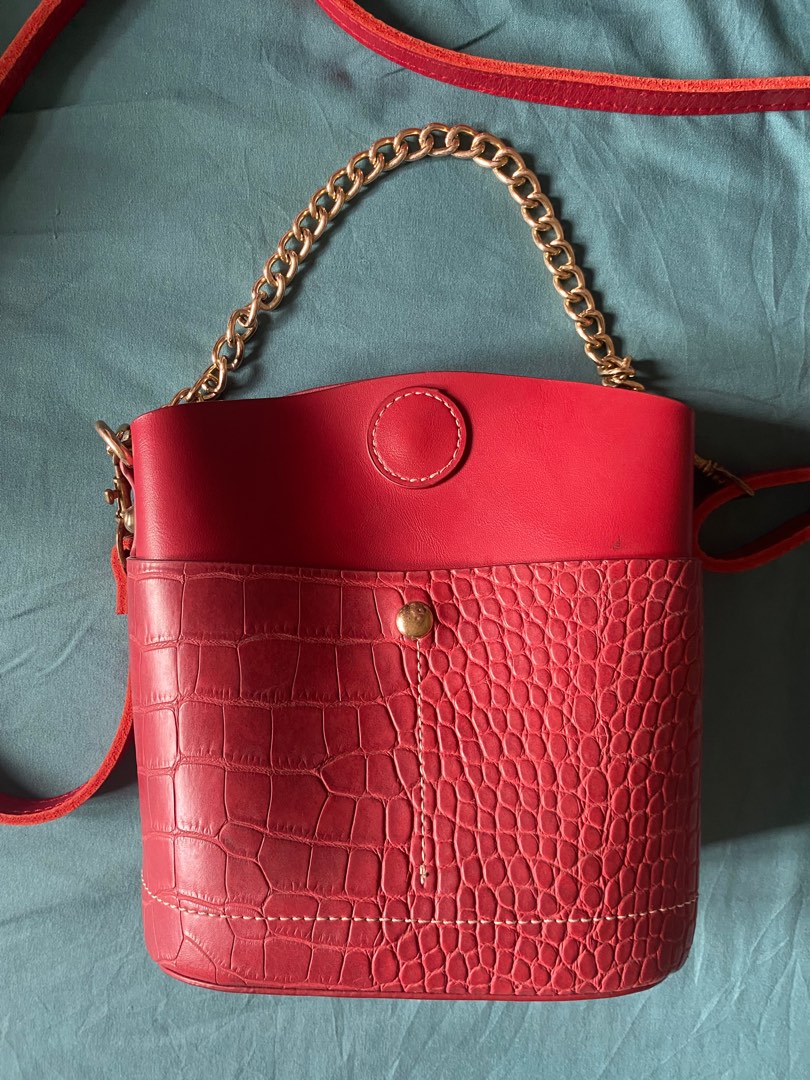 Original Dusto bucket bag on Carousell