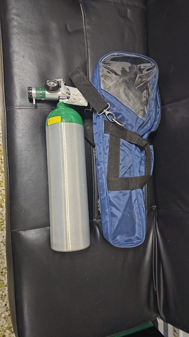 philps oxygen concentrator and 2 oxygen tank, Health & Nutrition ...