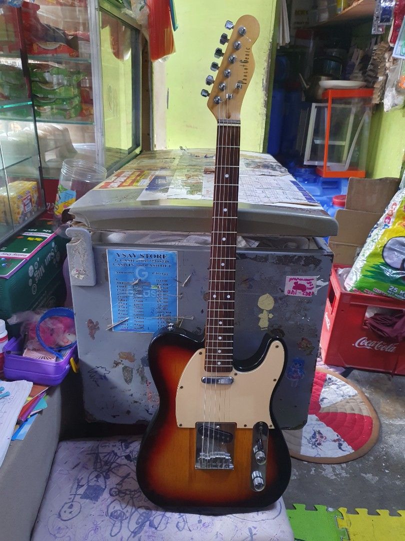 PHOTOGENIC ELECTRIC GUITAR-JAPAN, Hobbies & Toys, Music & Media ...