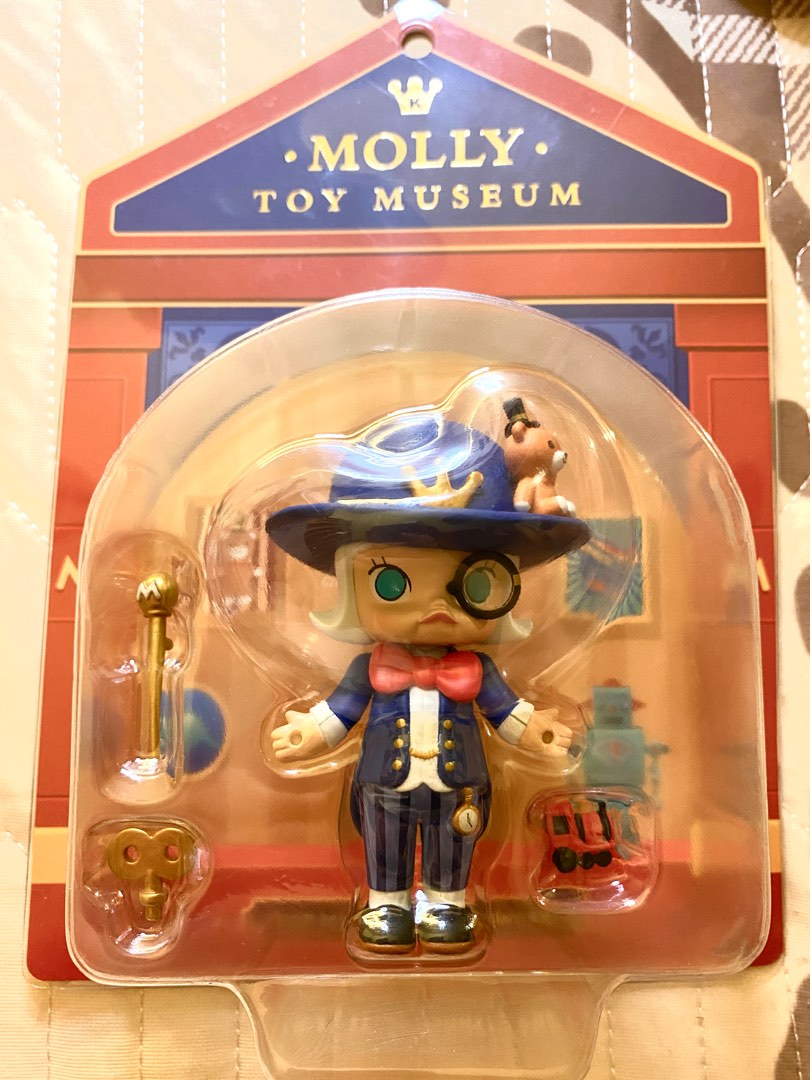 Popmart Molly Toy Museum figure, Hobbies & Toys, Memorabilia ...