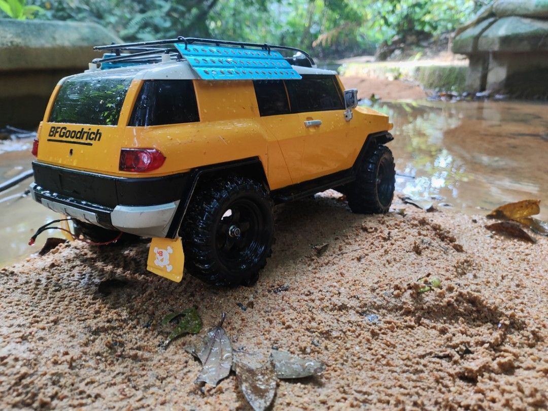 Rc crawler Tamiya CC01 with FJ Cruiser hardbody(RARE), Hobbies & Toys ...