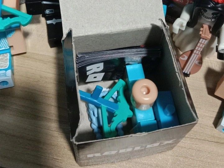 ROBLOX TOYS, Hobbies & Toys, Toys & Games on Carousell