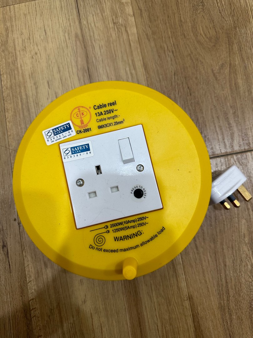 Round 6m Extension Cord, TV & Home Appliances, Electrical, Adaptors ...