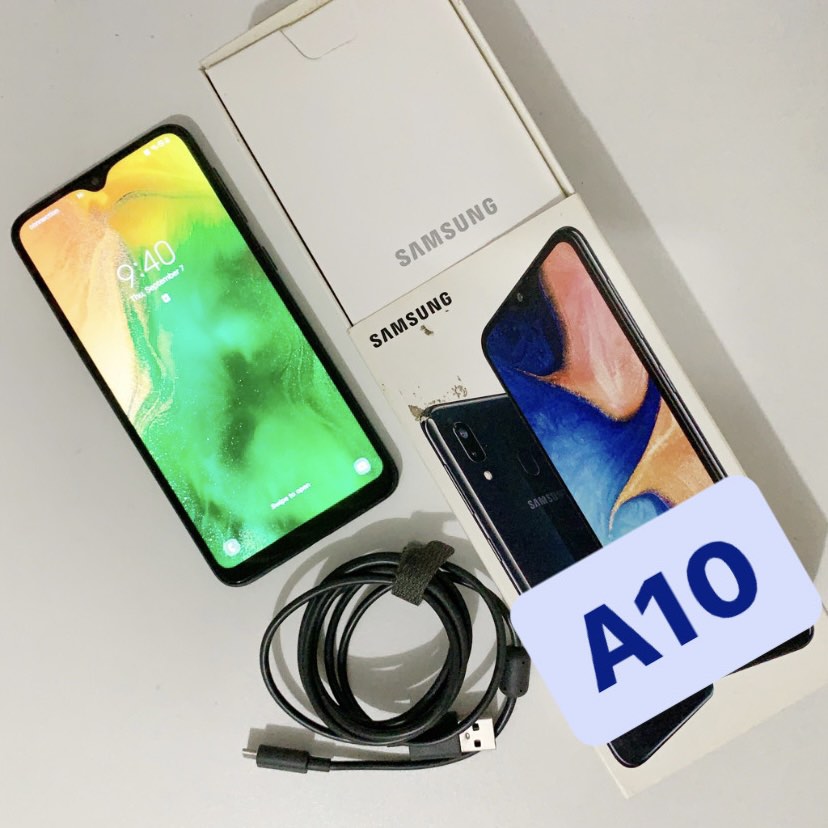 Samsung Galaxy A10 on Carousell