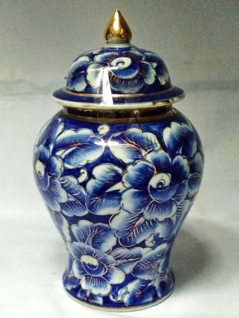 Thai Benjarong Blue Blossom Gold Gild Jar/ Vintage on Carousell
