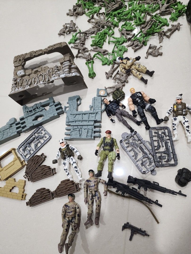 Toys R Us SOLDIER FORCE, Hobbies & Toys, Toys & Games on Carousell