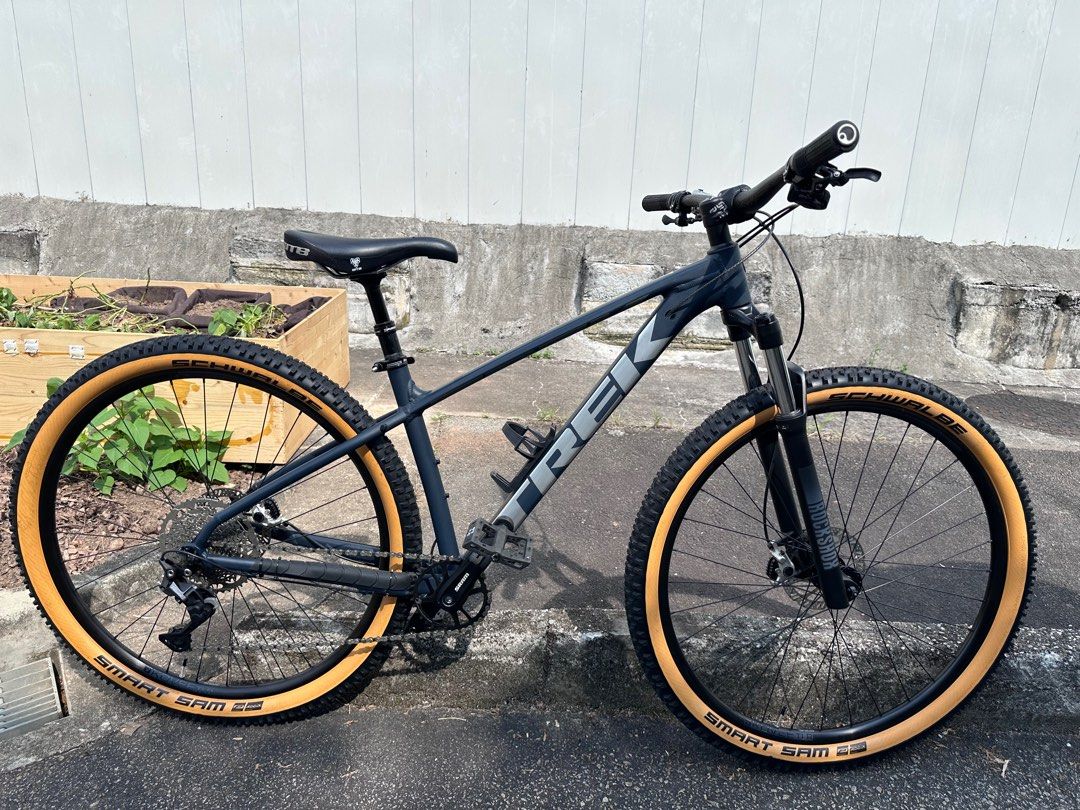 Trek Marlin 7 upgraded, Sports Equipment, Bicycles & Parts, Bicycles on ...