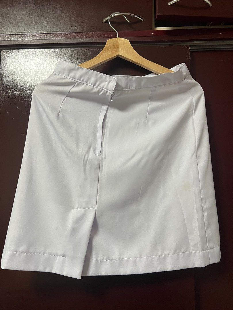 UERM MedTech Uniform, Women's Fashion, Tops, Blouses on Carousell