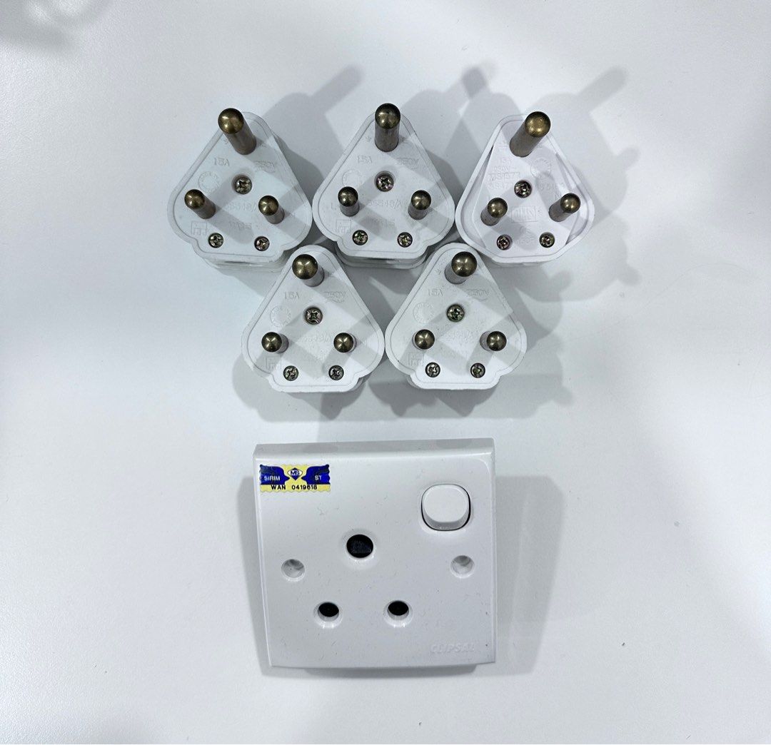 UMS / MAX 15A Plug Top (SIRIM) Kepala Plug 15A, Looking For on Carousell