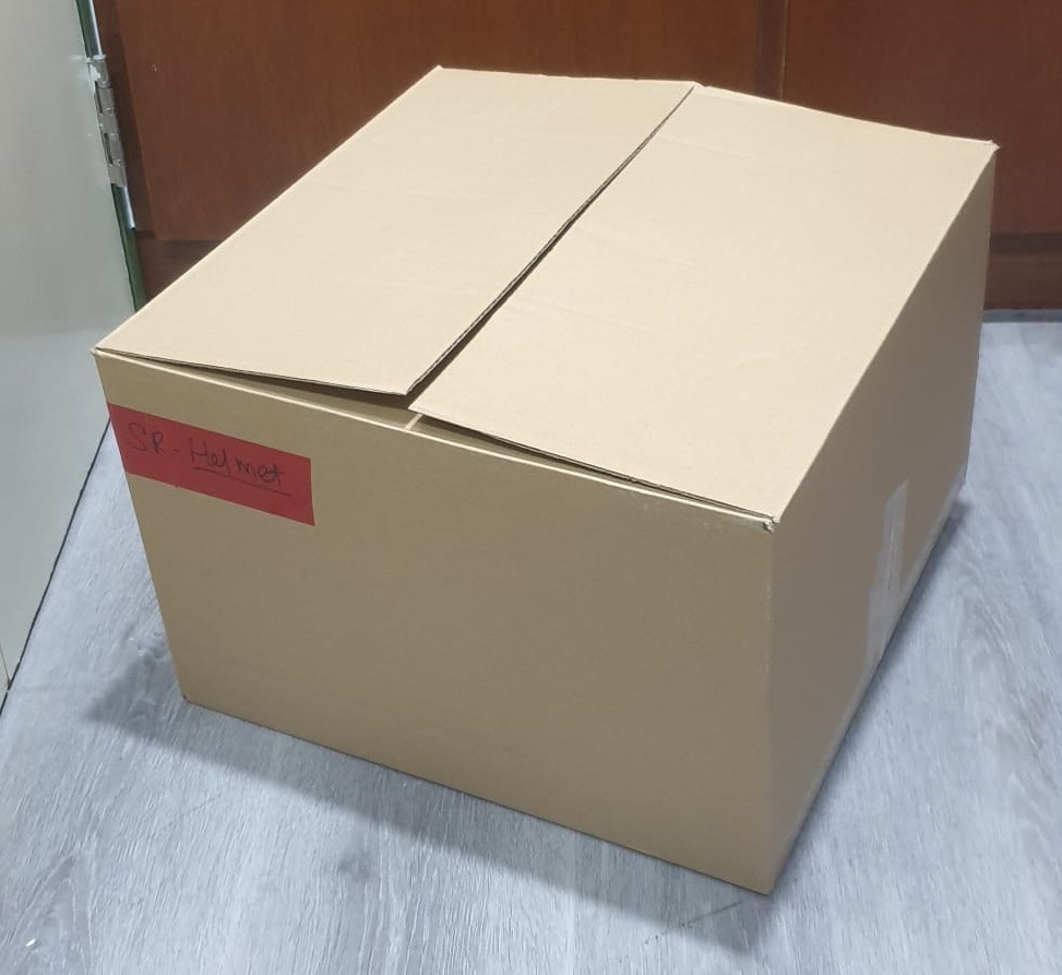 Used Single-Ply Box (39 x 39 x 26cm - Outer Dimensions), Furniture ...