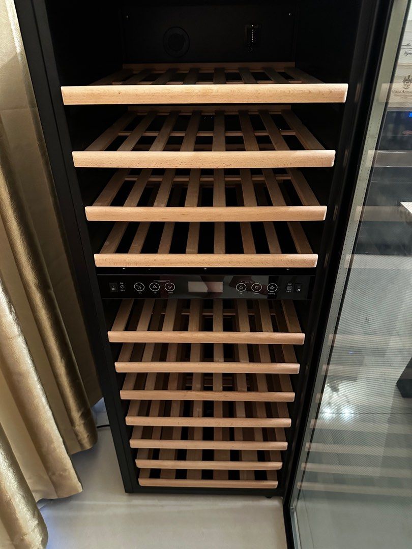 Vinocave wine fridge, TV & Home Appliances, Kitchen Appliances, Wine ...