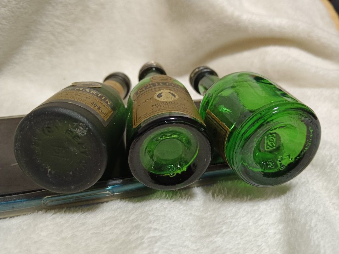 Vintage small bottle botol lama classic antik, Hobbies & Toys ...