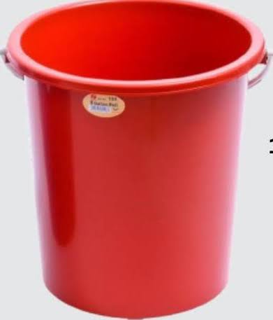 Water Pails 12L, Furniture & Home Living, Bathroom & Kitchen Fixtures ...