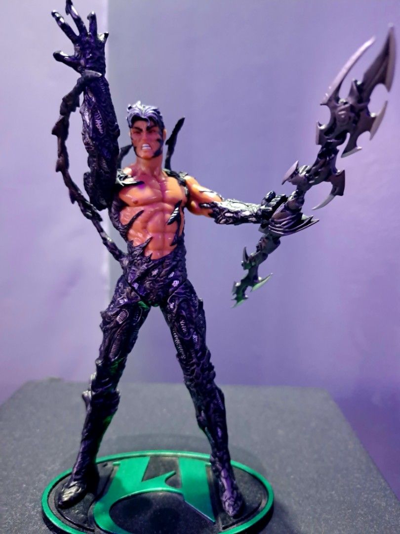 Witchblade Kenneth Irons, Hobbies & Toys, Toys & Games on Carousell