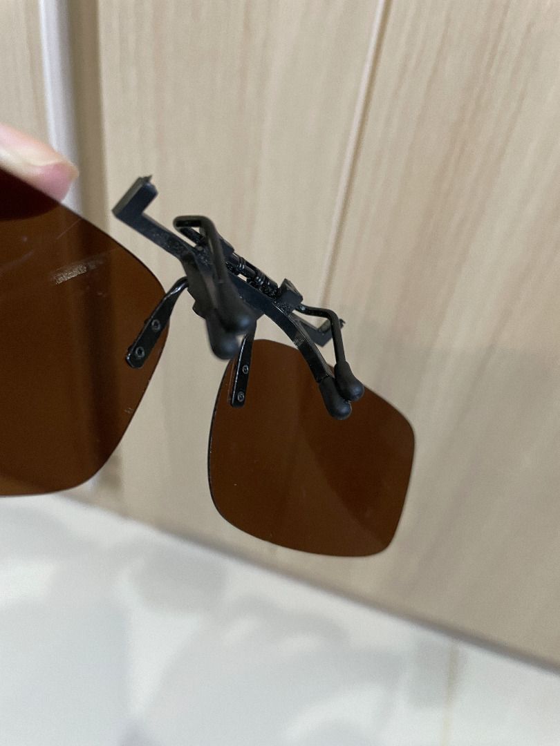 Women And Men Clip On Sunglasses Sun Shade Clip On Flip Up Removable Attach Yellow Pink Detachable