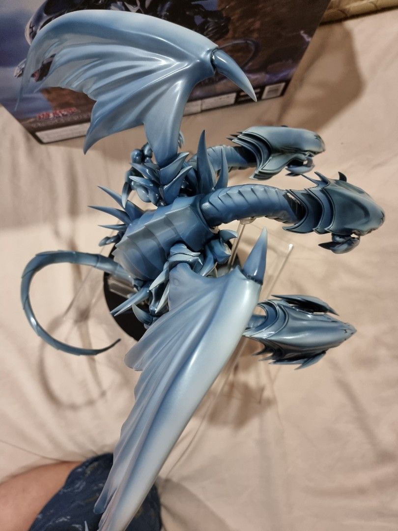 Yu-Gi-Oh! Yugioh - Blue Eyes Ultimate Dragon (Amakuni, AmiAmi) Figure Figurine, Hobbies & Toys ...