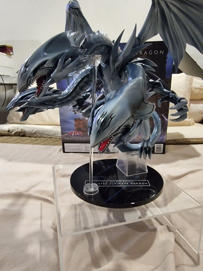 Yu-Gi-Oh! Yugioh - Blue Eyes Ultimate Dragon (Amakuni, AmiAmi) Figure Figurine, Hobbies & Toys ...