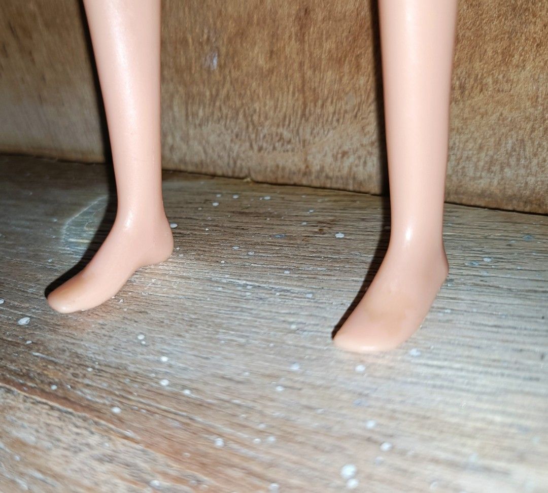 (5) DIY Weird Barbie., Hobbies & Toys, Toys & Games on Carousell