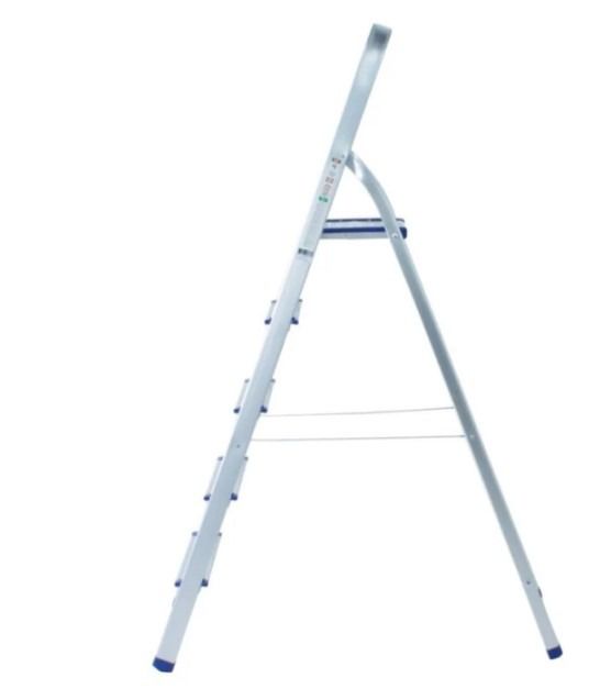 5 step Aluminum Ladder, Furniture & Home Living, Home Improvement ...