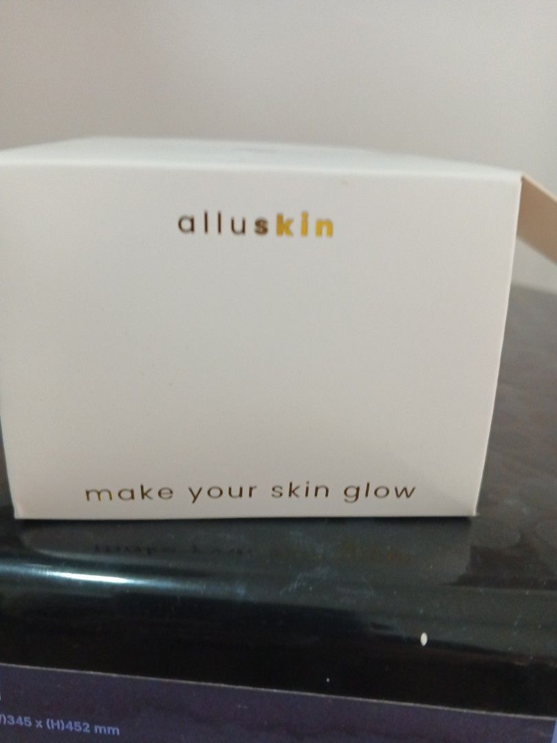 Alluskin mask, Beauty & Personal Care, Face, Face Care on Carousell