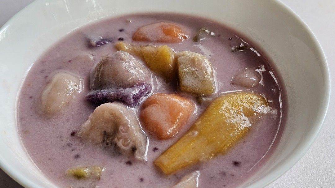 Bilo bilo ginataang halo halo binignit, Food & Drinks, Local Eats on ...