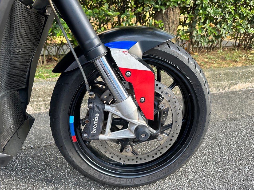 BMW S1000XR With PML Servicing Record. 2 Owner’s. Registration Date 17 ...