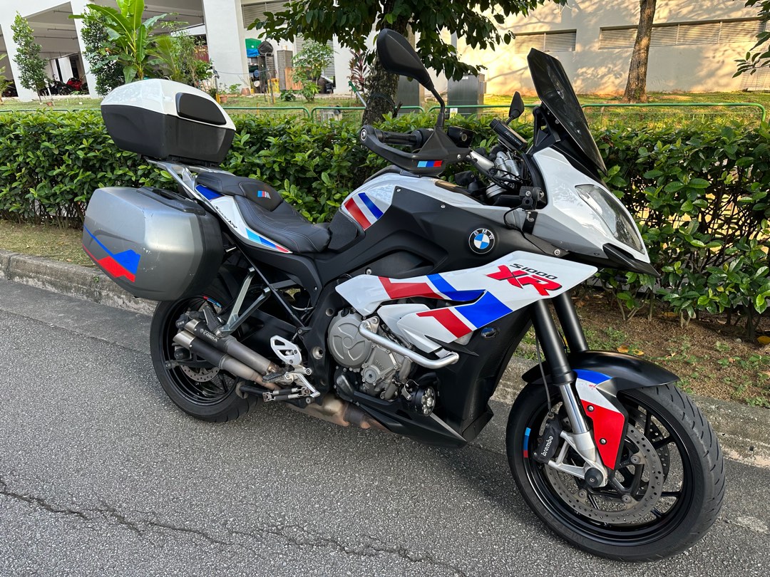 BMW S1000XR With PML Servicing Record. 2 Owner’s. Registration Date 17 ...