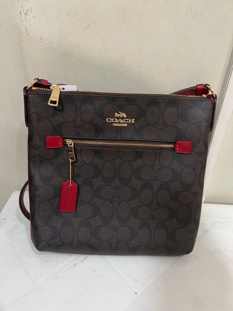 Coach Sig Rowan File Bag Crossbody Bag, Luxury, Bags & Wallets on Carousell