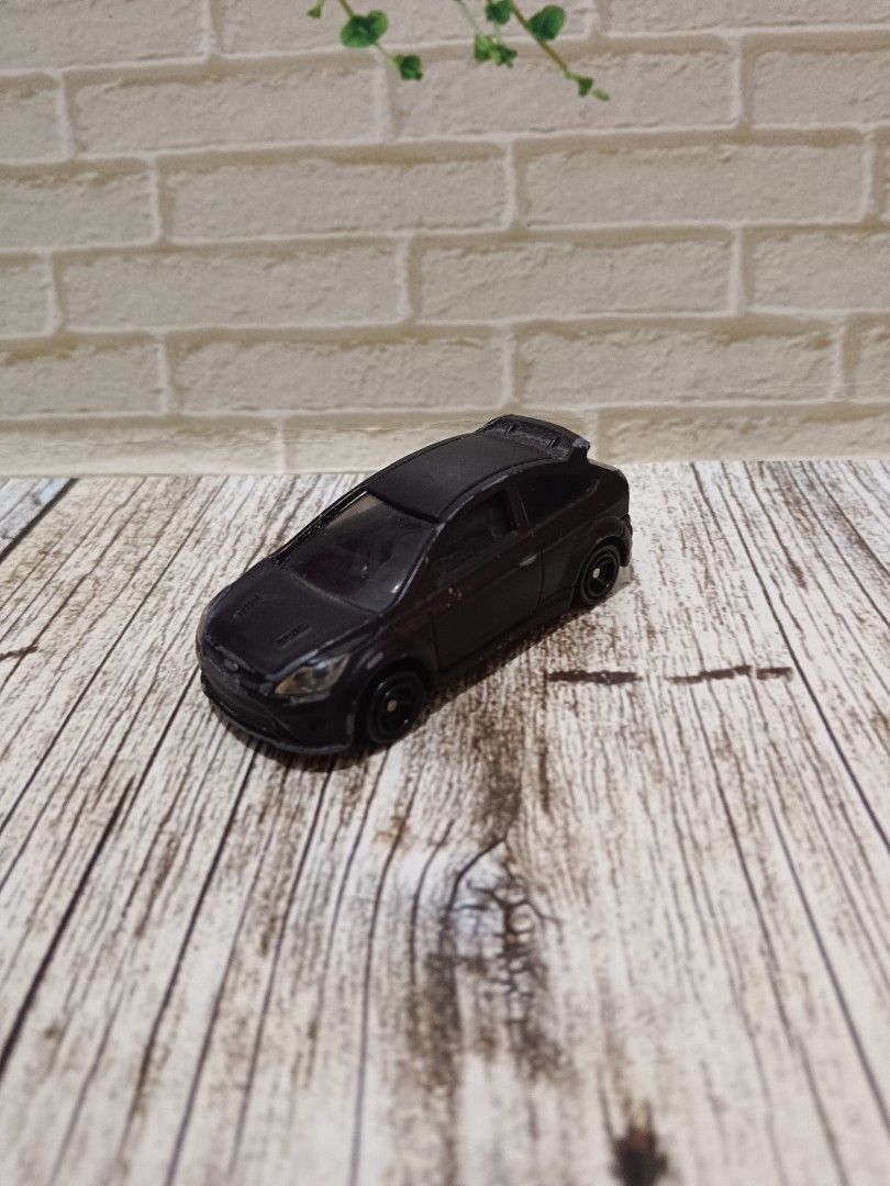 Diecast tomica ford focus, Toys & Collectibles, Mainan di Carousell