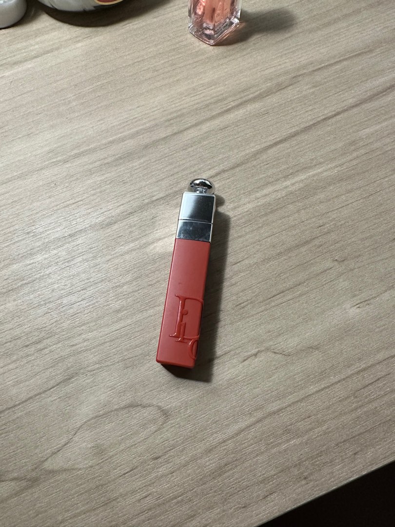 dior addict lip tint #natural tea, 美容＆個人護理, 健康及美容 - 皮膚護理, 化妝品 - Carousell