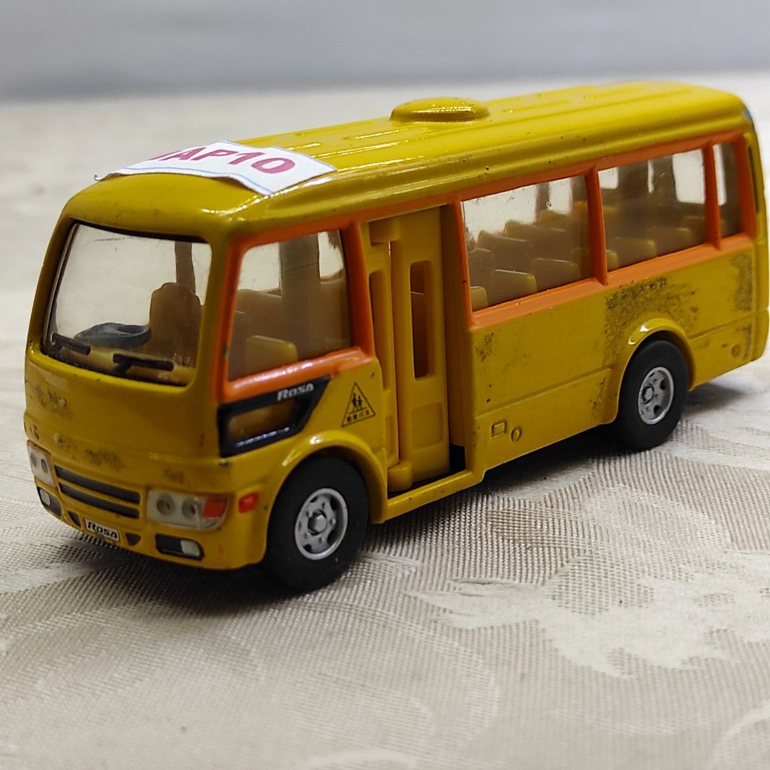 Diapet Agatsuma Rosa bus & Diapet Yonezawa Isuzu truck 575 & 850 each ...