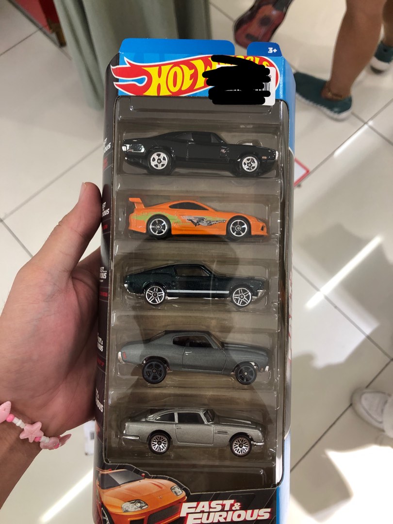 FNF 5 pack, Hobbies & Toys, Toys & Games on Carousell