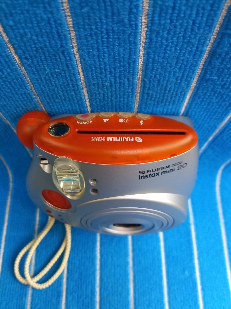 Fujifilm Instax Mini 20, Photography, Cameras on Carousell
