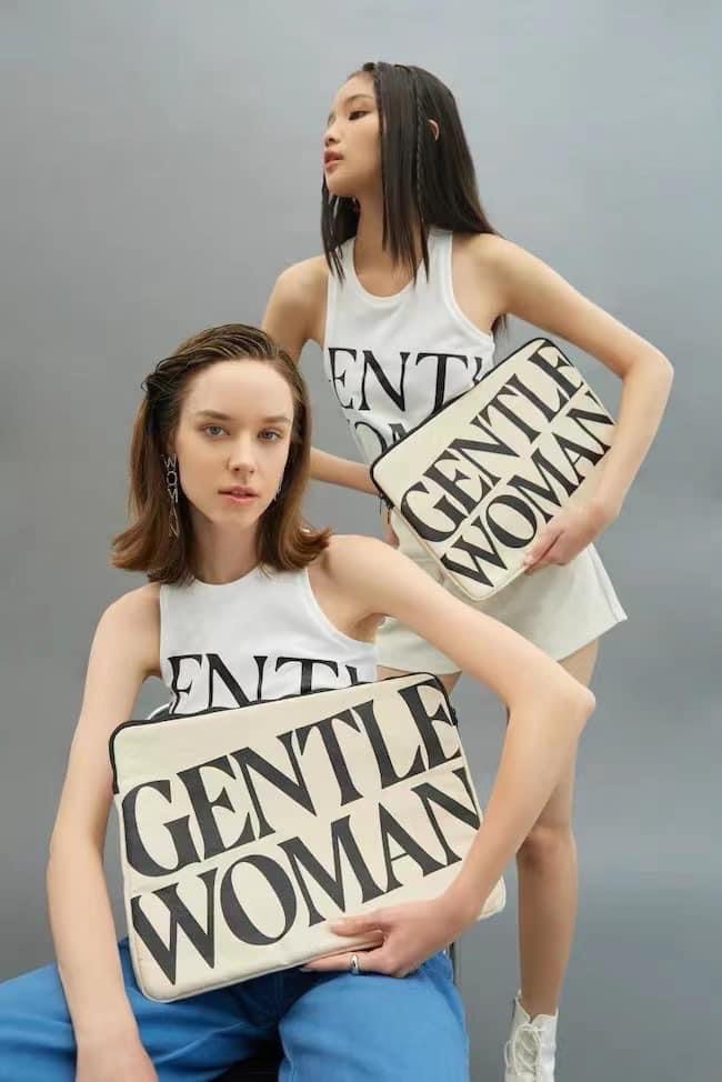 GE|\|TLE WOMAN Laptop Bag, Women's Fashion, Bags & Wallets, Purses ...